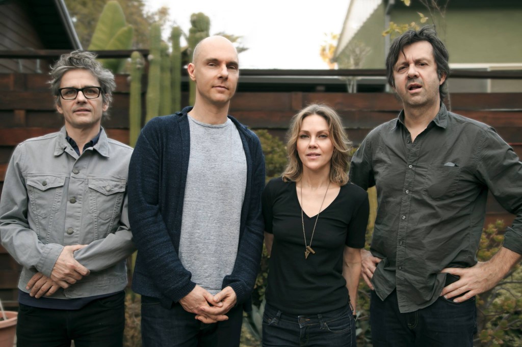 THE BEST BAND YOU’VE NEVER HEARD OF: LUNA – Dianne Pearce Writes